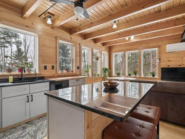 2 bedroom, Bradford VT 05033 104604388