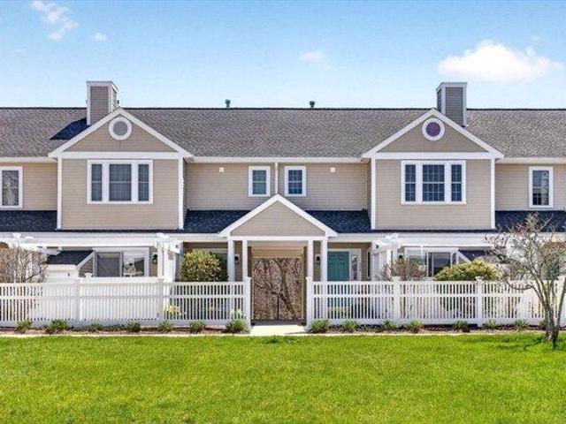 2 bedroom, Braintree MA 02184 102559648