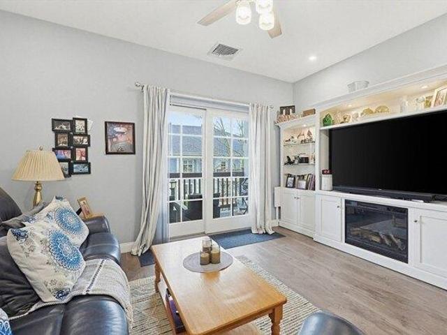 2 bedroom, Braintree MA 02184 103666541