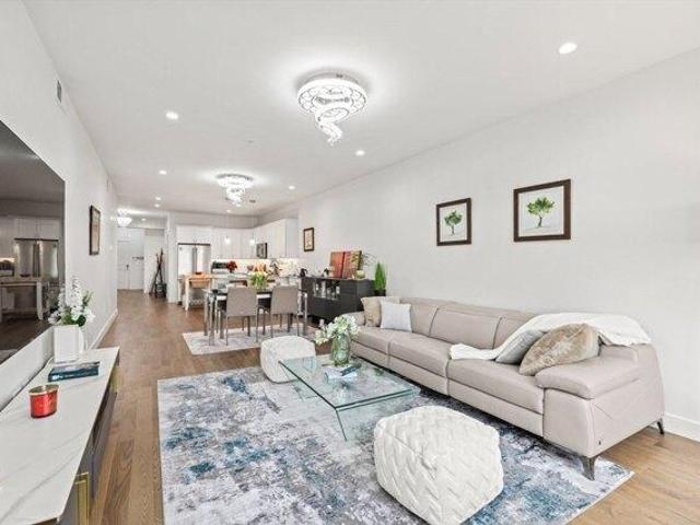 2 bedroom, Braintree MA 02184 104510656