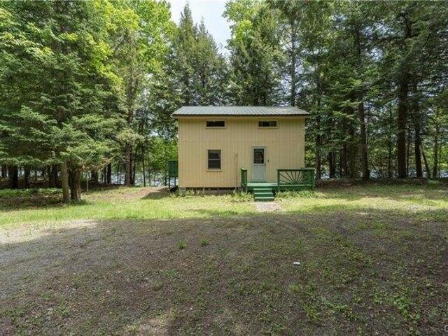 2 bedroom, Brantingham NY 13312 104899617