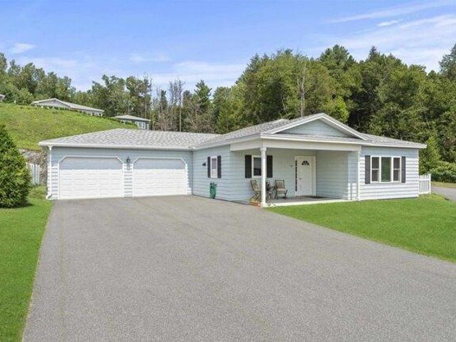 2 bedroom, Brattleboro VT 05301 102215980