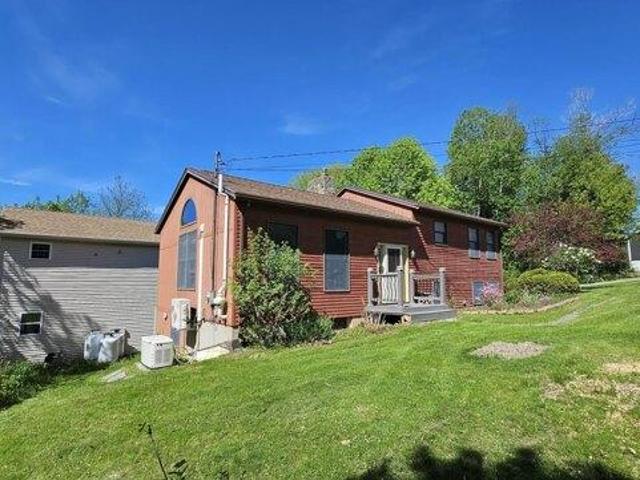 2 bedroom, Brewer ME 04412 103158324