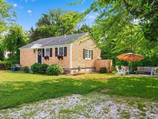 2 bedroom, Brewster MA 02631 104810203