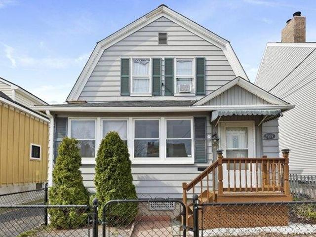 2 bedroom, Bridgeport CT 06604 101858357