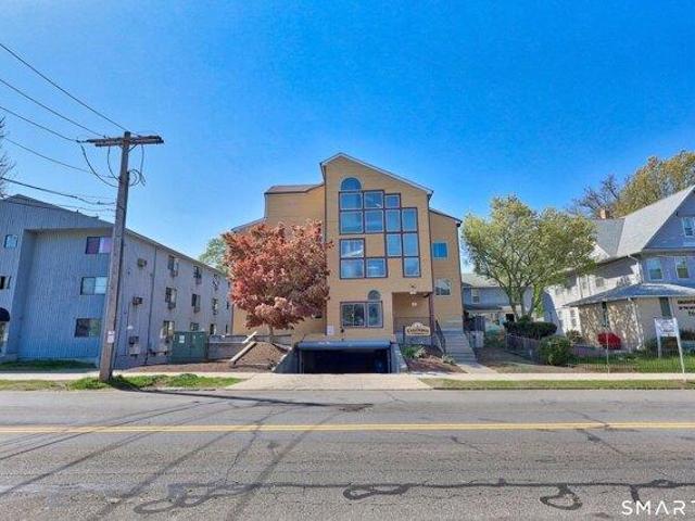 2 bedroom, Bridgeport CT 06604 104539233