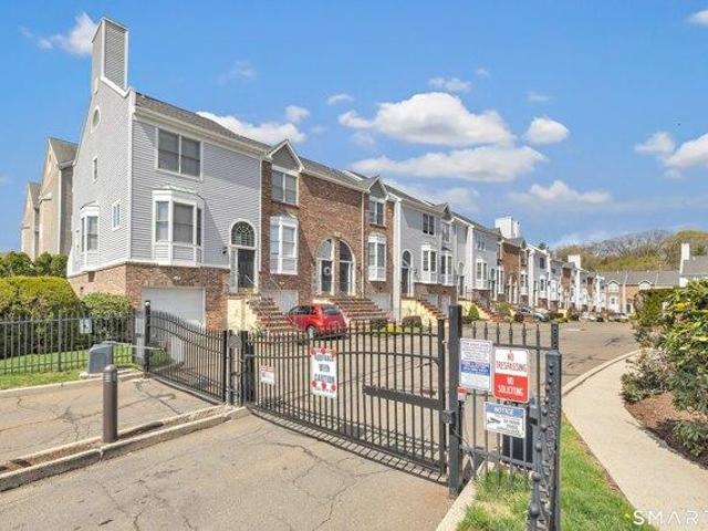 2 bedroom, Bridgeport CT 06604 LS101802087
