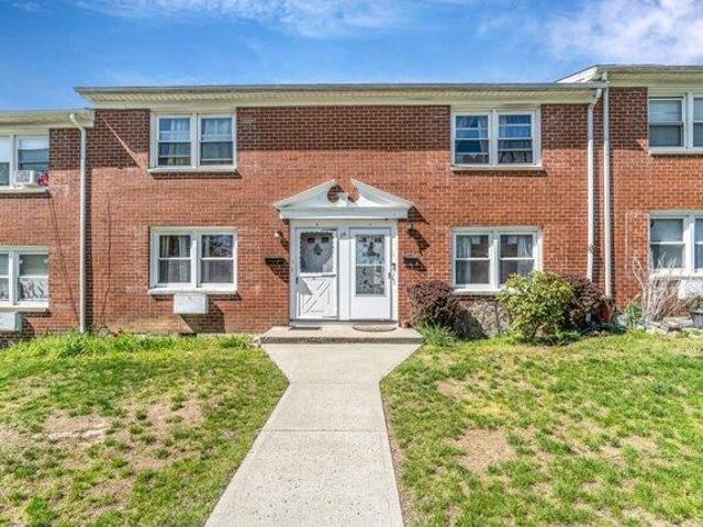 2 bedroom, Bridgeport CT 06606 102444136