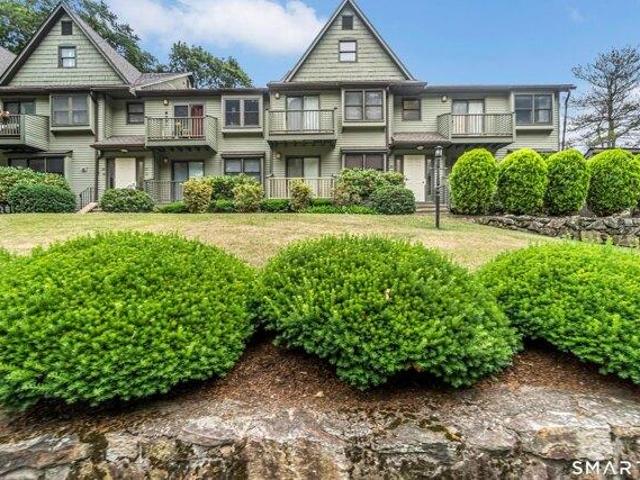 2 bedroom, Bridgeport CT 06606 105157815