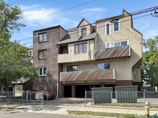 2 bedroom, Bridgeport CT 06610 104835111