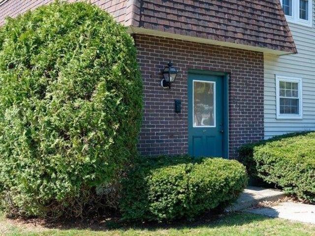 2 bedroom, Bridgewater MA 02324 103018969