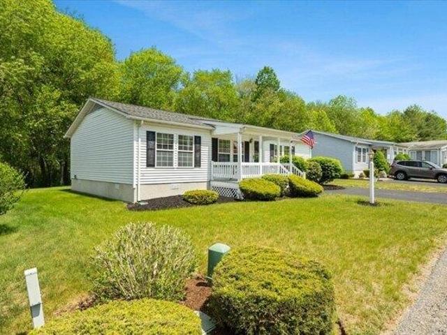 2 bedroom, Bridgewater MA 02324 103037720