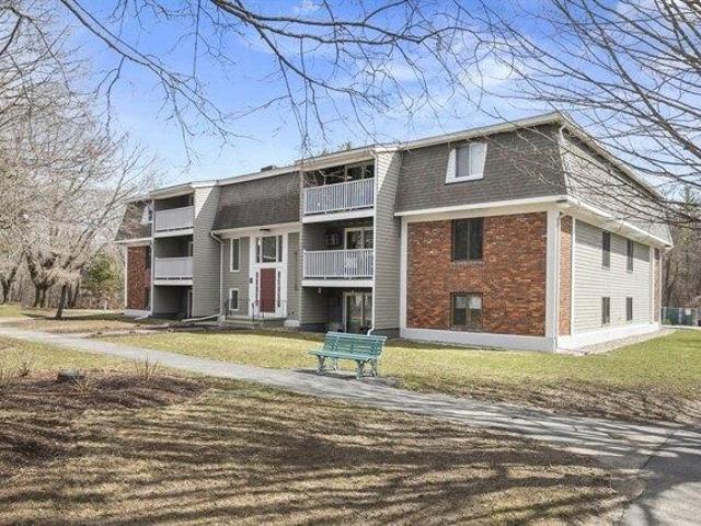 2 bedroom, Bridgewater MA 02324 LS102344289