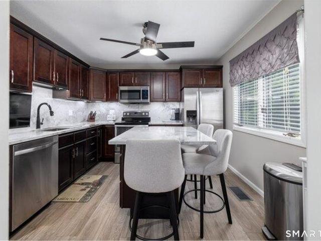 2 bedroom, Bristol CT 06010 104477661