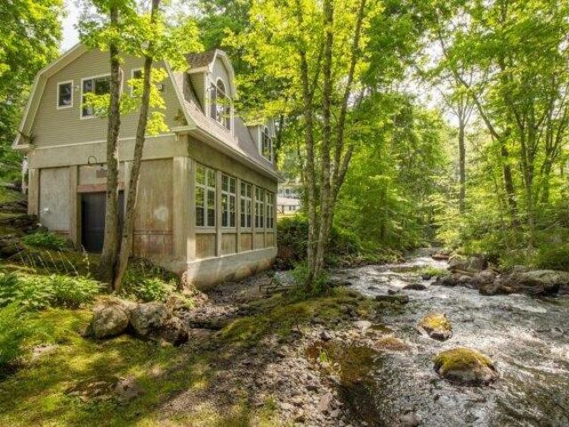 2 bedroom, Bristol ME 04539 104807793