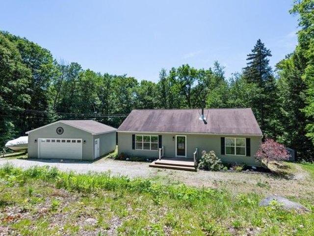 2 bedroom, Bristol NH 03222 104869915