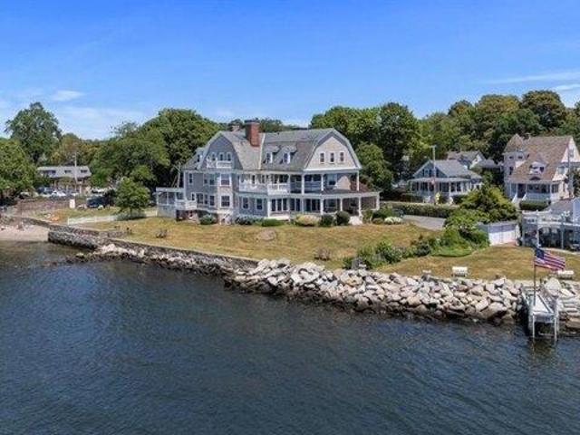 2 bedroom, Bristol RI 02809 104152022