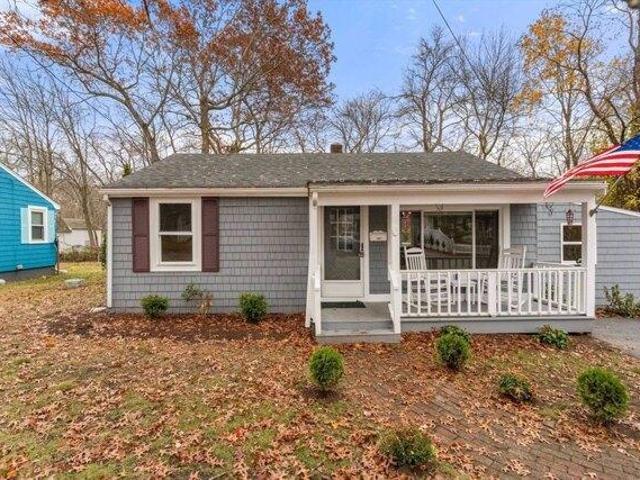 2 bedroom, Brockton MA 02301 104042025
