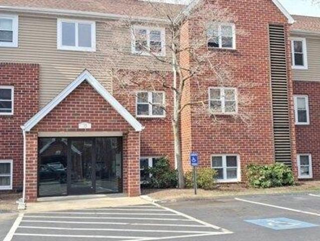 2 bedroom, Brockton MA 02301 103124683