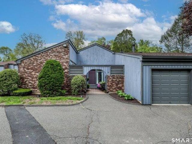 2 bedroom, Brookfield CT 06804 104112577