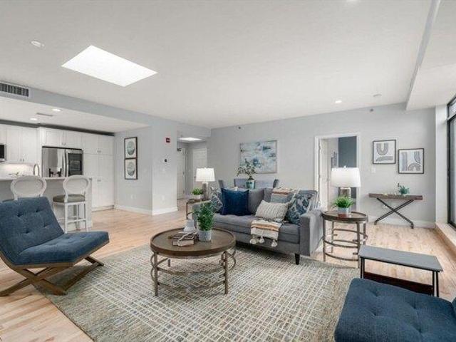 2 bedroom, Brookline MA 02445 LS101748566