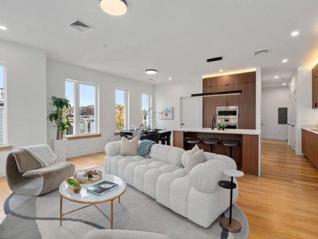 2 bedroom, Brookline MA 02445 102061313