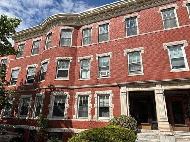 2 bedroom, Brookline MA 02445 102592940