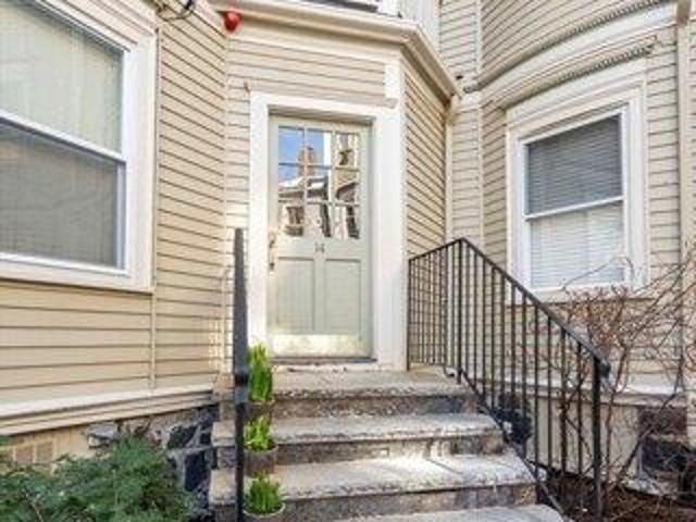 2 bedroom, Brookline MA 02445 102593134