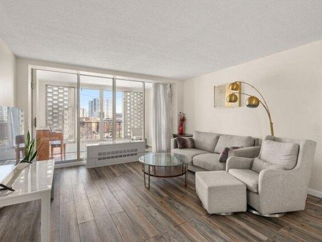 2 bedroom, Brookline MA 02445 102960757