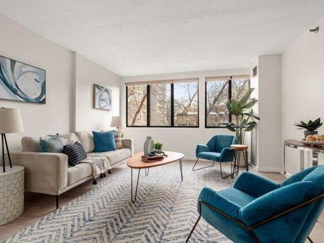 2 bedroom, Brookline MA 02445 102961220