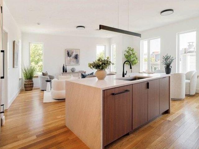 2 bedroom, Brookline MA 02445 102961329