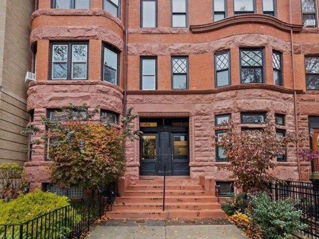2 bedroom, Brookline MA 02445 103807390