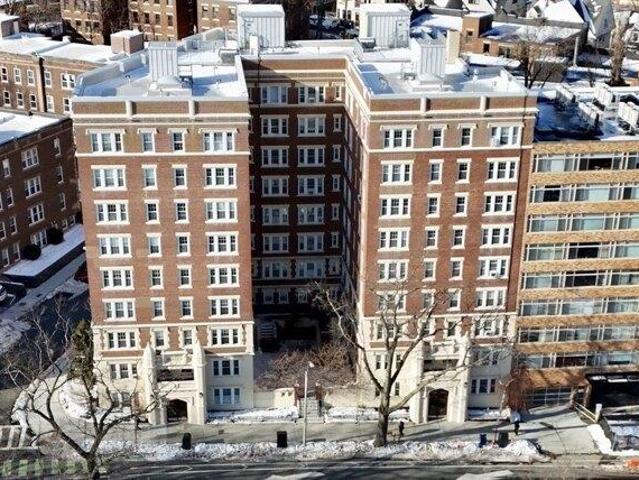 2 bedroom, Brookline MA 02446 102776007