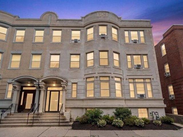 2 bedroom, Brookline MA 02446 104809725
