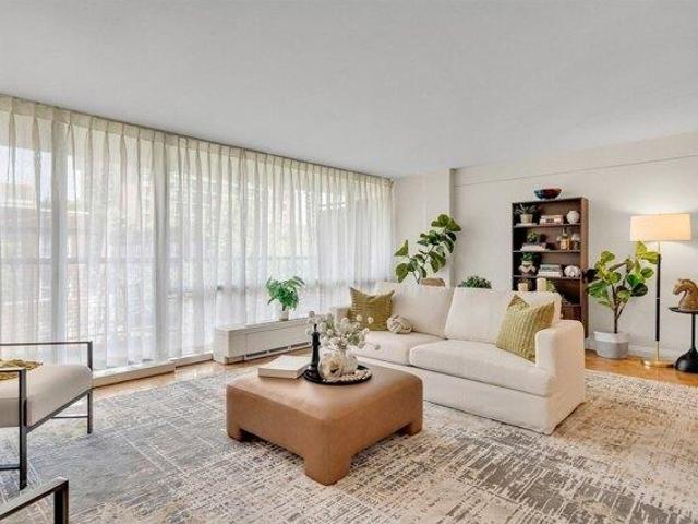 2 bedroom, Brookline MA 02446 105080532