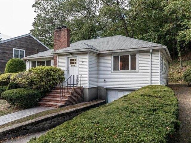 2 bedroom, Brookline MA 02467 LS102635448