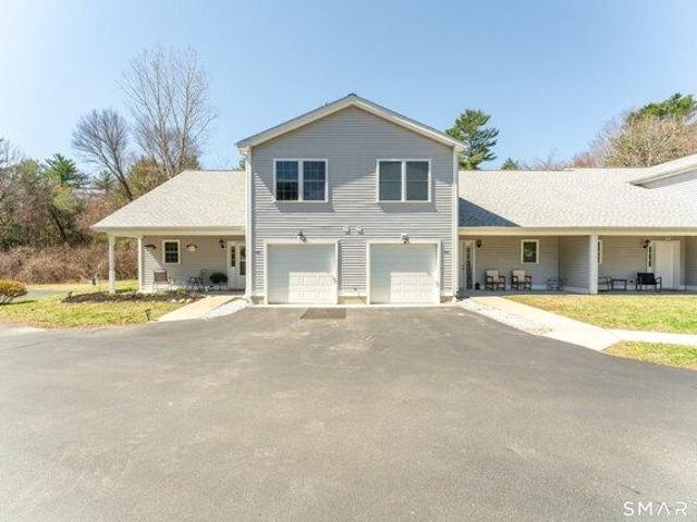 2 bedroom, Brooklyn CT 06234 102442747