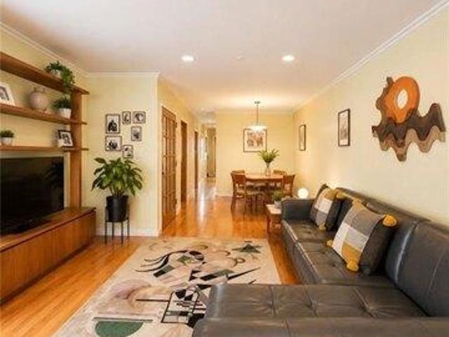2 bedroom, Brooklyn NY 11204 105191412