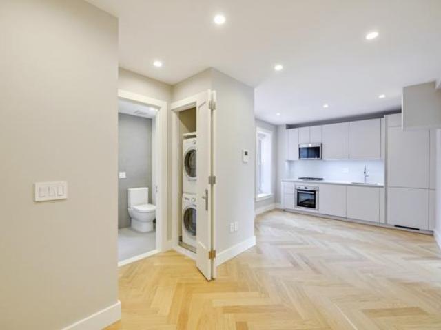 2 bedroom, Brooklyn NY 11217 74081127