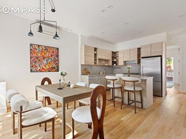 2 bedroom, Brooklyn NY 11221 102562786