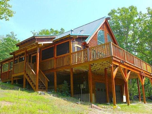 2 bedroom, Brownfield ME 04010 105123259