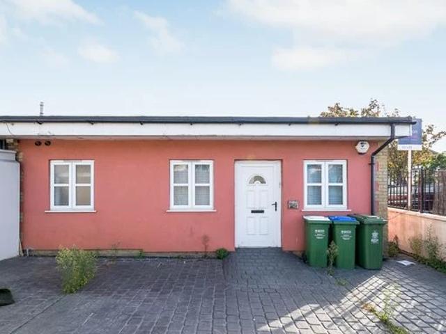 2 Bedroom Bungalow