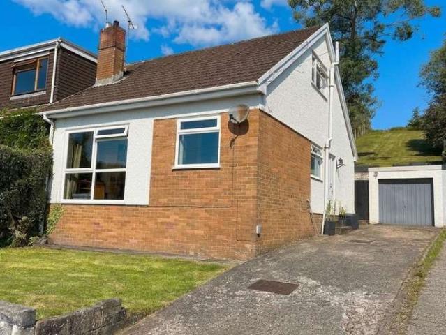 2 Bedroom Bungalow