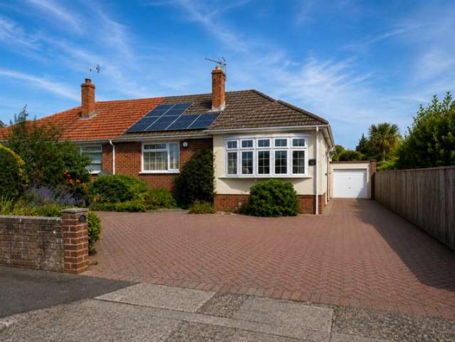 2 Bedroom Bungalow
