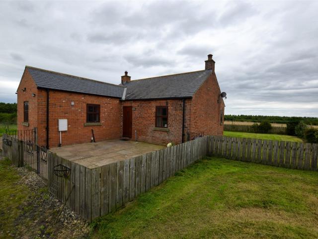2 Bedroom Bungalow