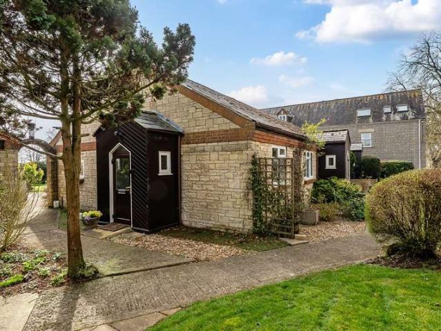2 Bedroom Bungalow