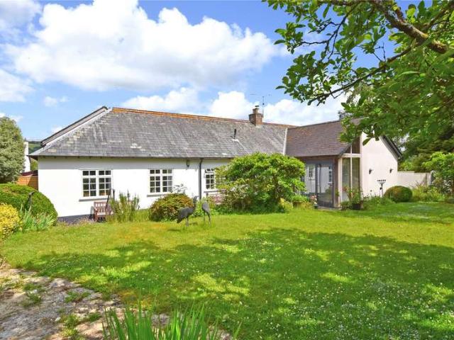 2 Bedroom Bungalow