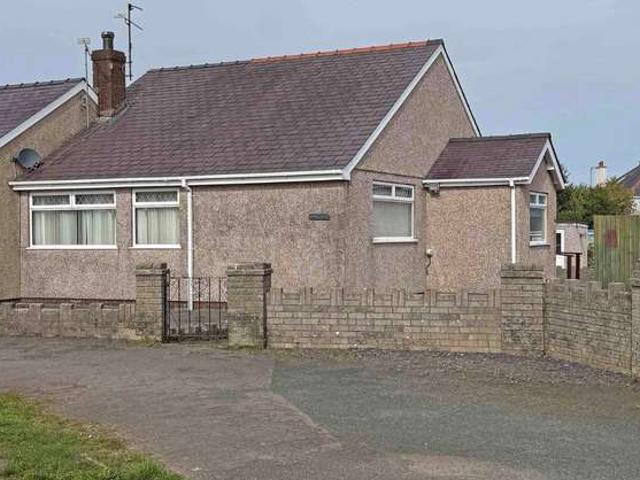 2 Bedroom Bungalow