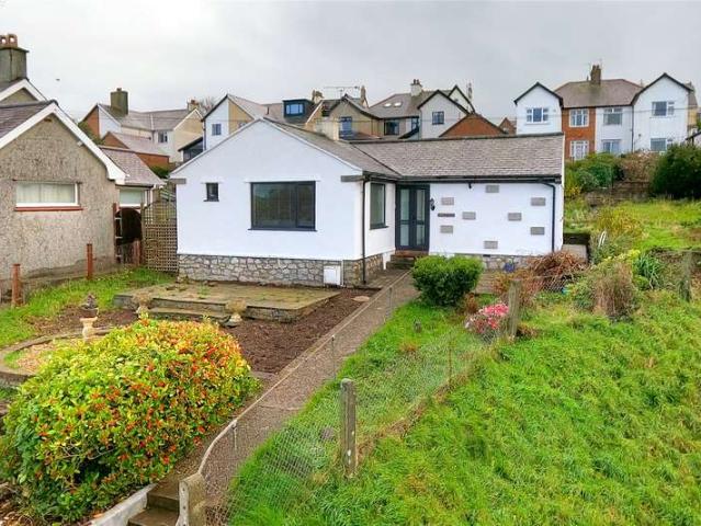 2 Bedroom Bungalow