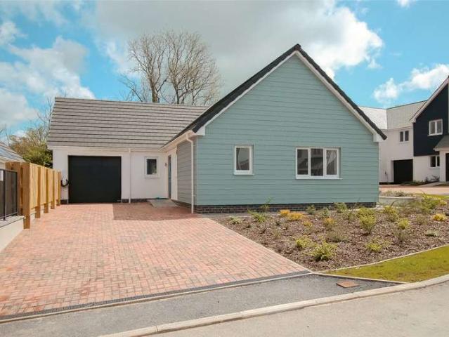 2 Bedroom Bungalow